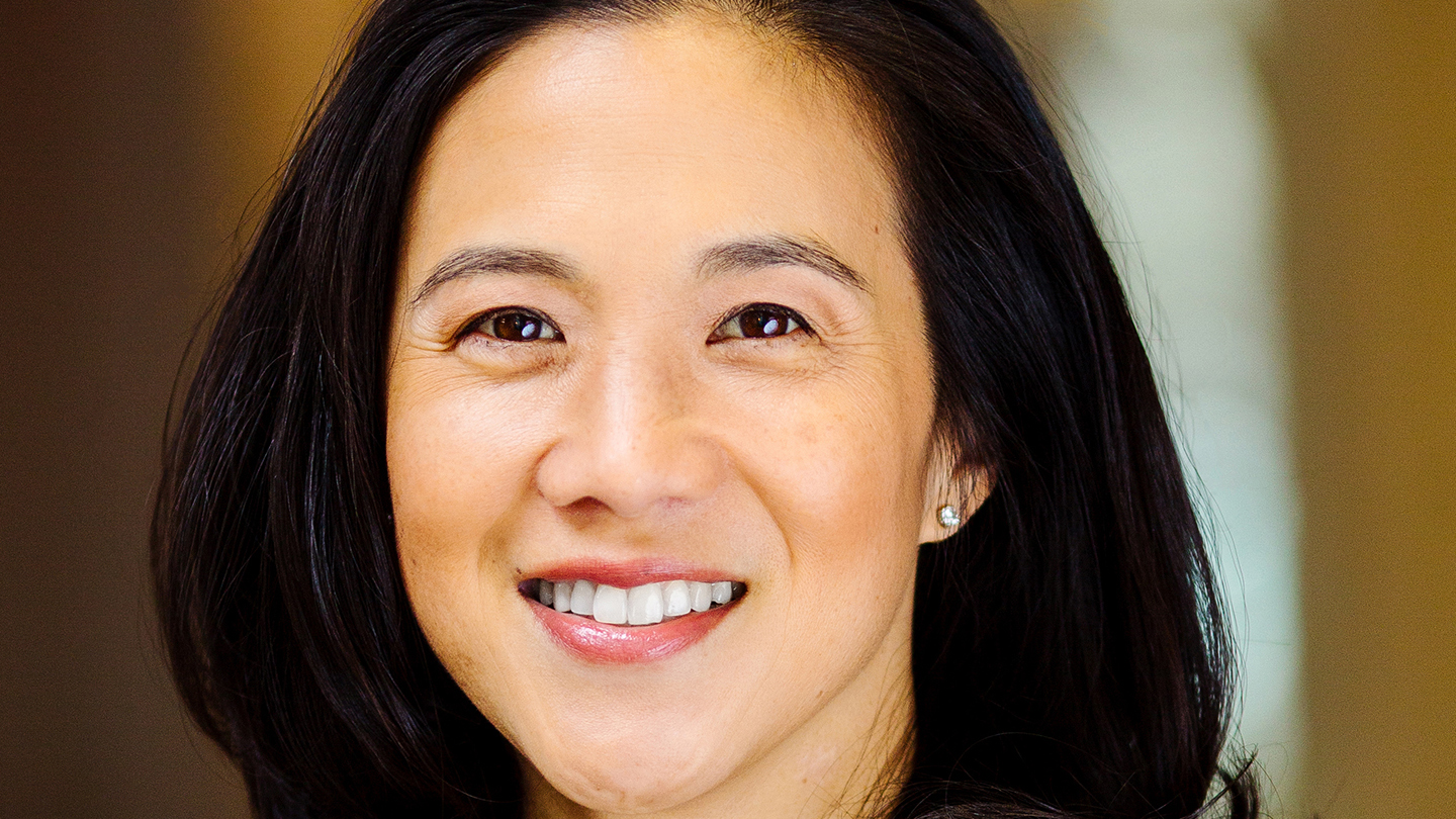How to Lead with Grit, with Angela Duckworth | Bain & Company
