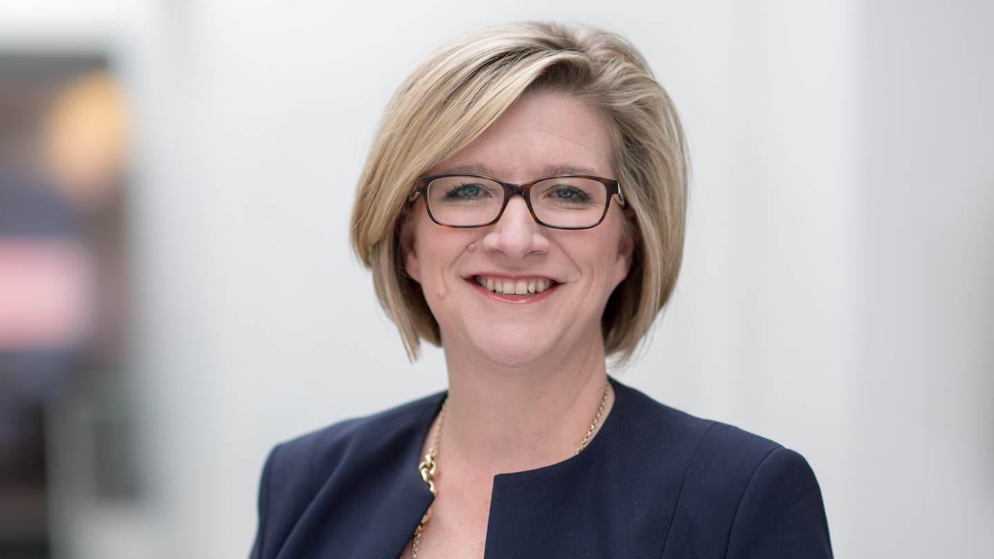 Accelerating Customer Experience Improvements through Agile | Bain ...